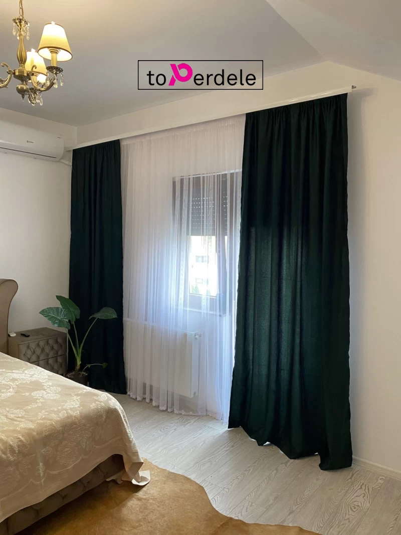 Draperie verde smarald